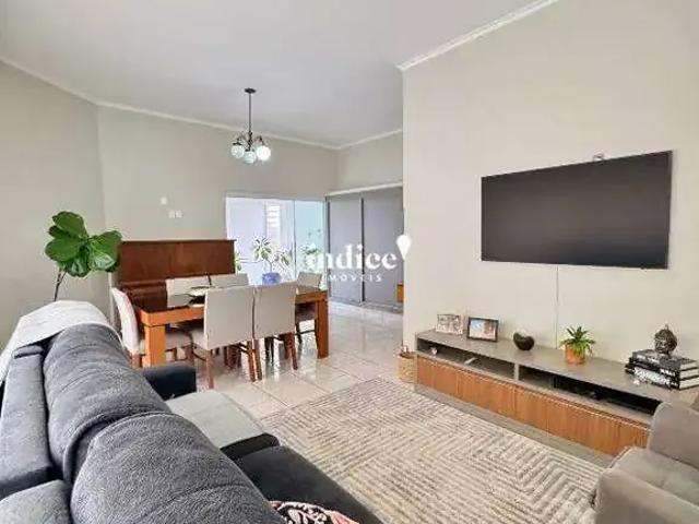 Casa / Sobrado para Venda em Ribeirão Preto/SP Jardim Paulista 3 Quartos