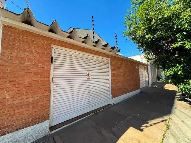 Casa / Sobrado para Venda em Ribeirão Preto/SP Jardim Paulista 3 Quartos
