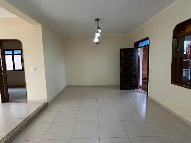 Casa / Sobrado para Venda em Ribeirão Preto/SP Jardim Paulistano 4 Quartos