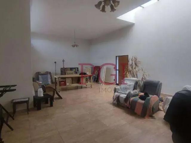 Casa / Sobrado para Venda em Ribeirão Preto/SP Jardim Recreio 5 Quartos