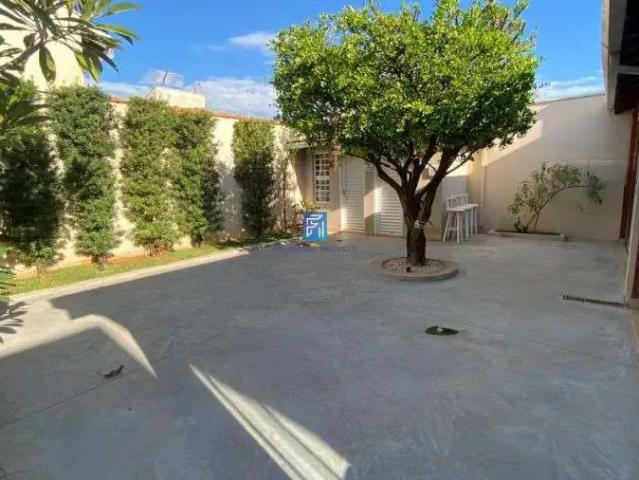 Casa / Sobrado para Venda em Ribeirão Preto/SP Jardim Roberto Benedetti 3 Quartos