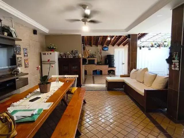 Casa / Sobrado para Venda em Ribeirão Preto/SP Jardim São Luiz 3 Quartos