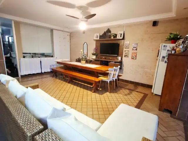 Casa / Sobrado para Venda em Ribeirão Preto/SP Jardim São Luiz 3 Quartos