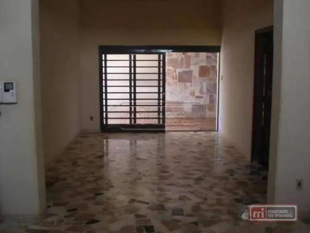 Casa / Sobrado para Venda em Ribeirão Preto/SP Jardim Sumaré 4 Quartos