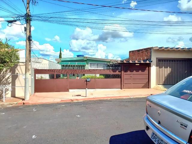 Casa / Sobrado para Venda em Ribeirão Preto/SP Parque das Andorinhas 2 Quartos