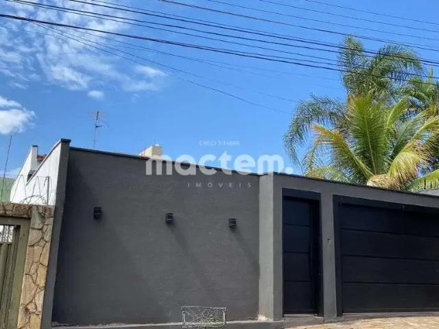 Casa / Sobrado para Venda em Ribeirão Preto/SP Parque dos Bandeirantes 3 Quartos