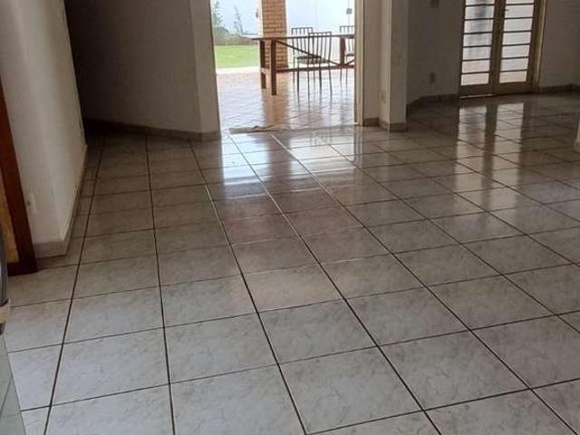 Casa / Sobrado para Venda em Ribeirão Preto/SP Parque dos Bandeirantes 3 Quartos