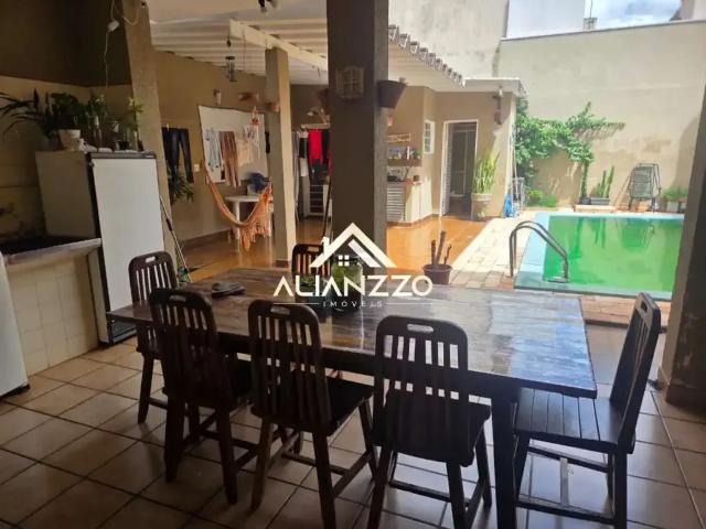 Casa / Sobrado para Venda em Ribeirão Preto/SP Parque dos Bandeirantes 3 Quartos