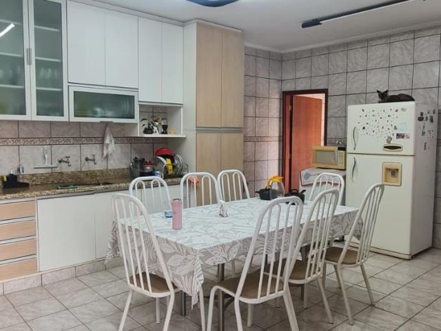 Casa / Sobrado para Venda em Ribeirão Preto/SP Parque dos Bandeirantes 3 Quartos