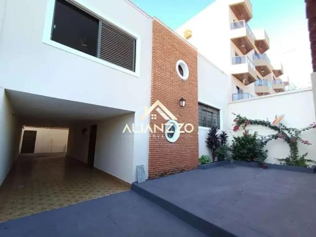 Casa / Sobrado para Venda em Ribeirão Preto/SP Parque dos Bandeirantes 4 Quartos