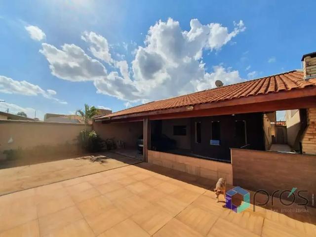 Casa / Sobrado para Venda em Ribeirão Preto/SP Parque Residencial Cândido Portinari 3 Quartos