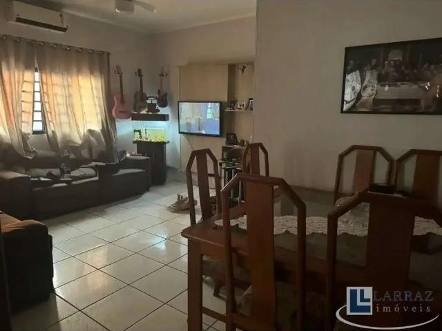 Casa / Sobrado para Venda em Ribeirão Preto/SP Parque Residencial Cândido Portinari 3 Quartos