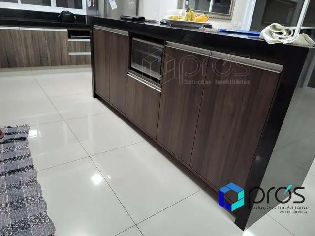 Casa / Sobrado para Venda em Ribeirão Preto/SP Portal do Alto 3 Quartos