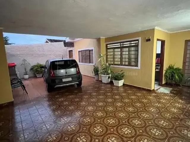 Casa / Sobrado para Venda em Ribeirão Preto/SP Presidente Dutra 3 Quartos