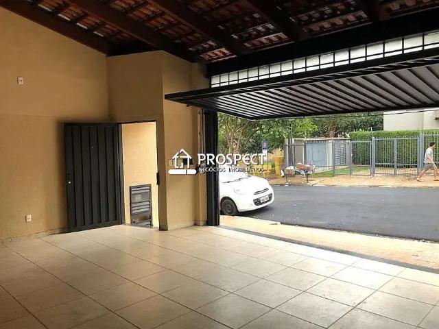 Casa / Sobrado para Venda em Ribeirão Preto/SP Presidente Médici 3 Quartos