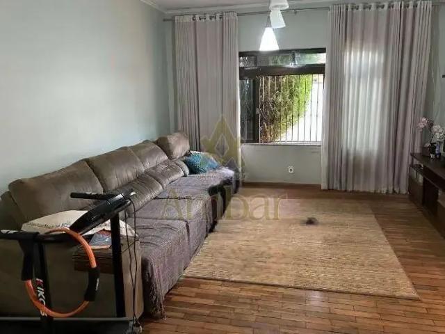 Casa / Sobrado para Venda em Ribeirão Preto/SP Presidente Médici 4 Quartos