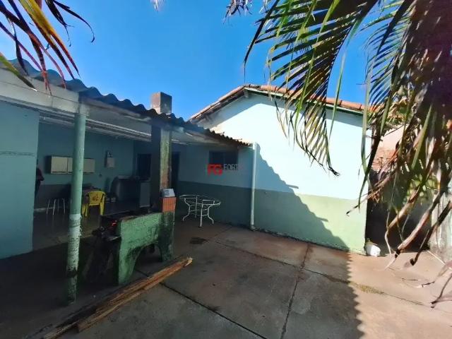 Casa / Sobrado para Venda em Ribeirão Preto/SP Quintino Facci II 3 Quartos