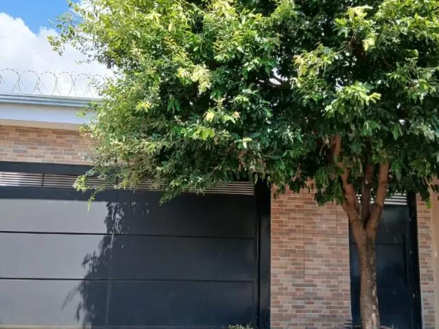 Casa / Sobrado para Venda em Ribeirão Preto/SP Quintino Facci II 4 Quartos