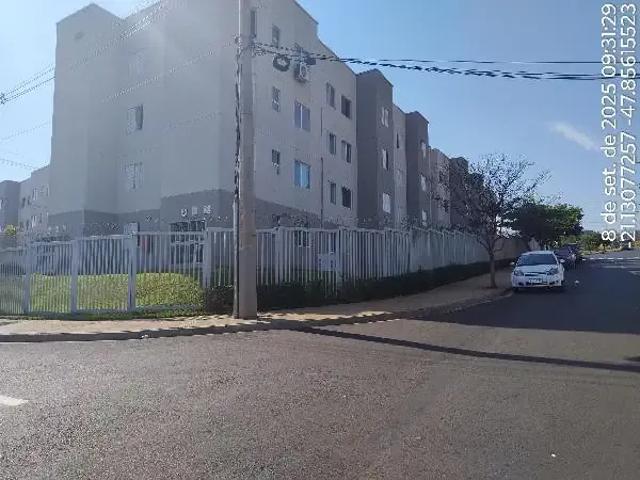 Casa / Sobrado para Venda em Ribeirão Preto/SP Reserva Macaúba 2 Quartos