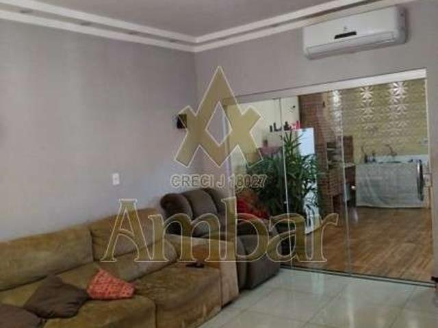 Casa / Sobrado para Venda em Ribeirão Preto/SP Residencial Parque dos Servidores 3 Quartos