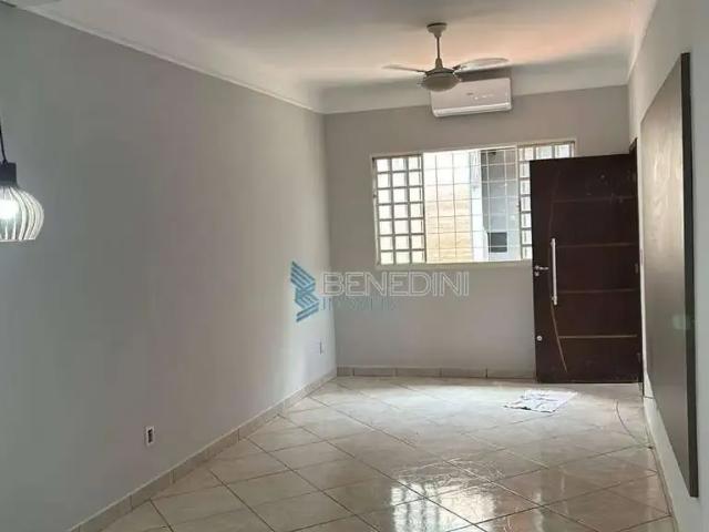 Casa / Sobrado para Venda em Ribeirão Preto/SP Residencial Parque dos Servidores 3 Quartos