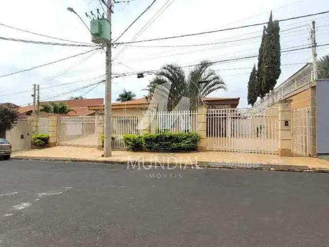Casa / Sobrado para Venda em Ribeirão Preto/SP Ribeirânia 5 Quartos