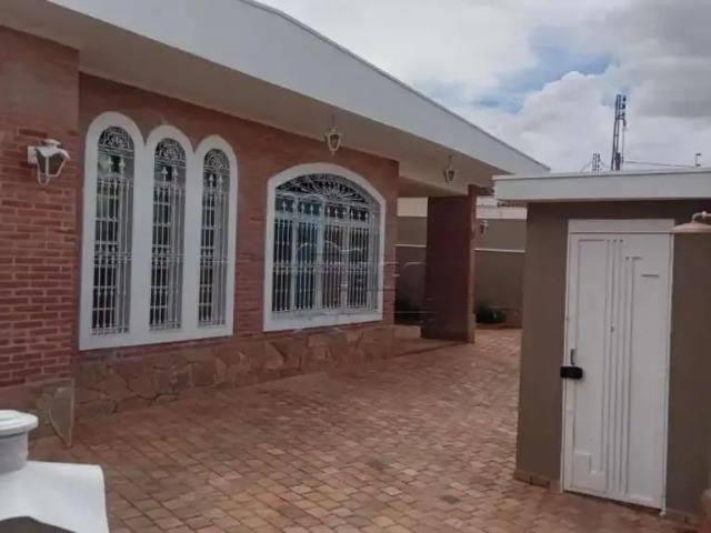 Casa / Sobrado para Venda em Ribeirão Preto/SP Sumarezinho 3 Quartos