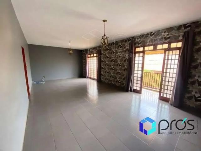 Casa / Sobrado para Venda em Ribeirão Preto/SP Sumarezinho 4 Quartos