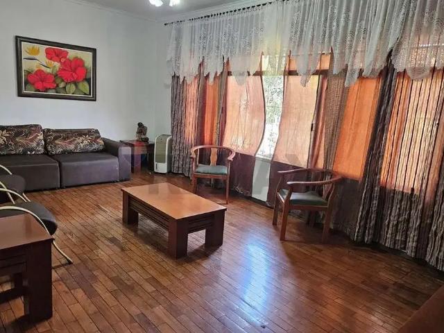 Casa / Sobrado para Venda em Ribeirão Preto/SP Sumarezinho 4 Quartos