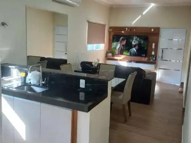 Casa / Sobrado para Venda em Ribeirão Preto/SP Santa Martha 2 Quartos