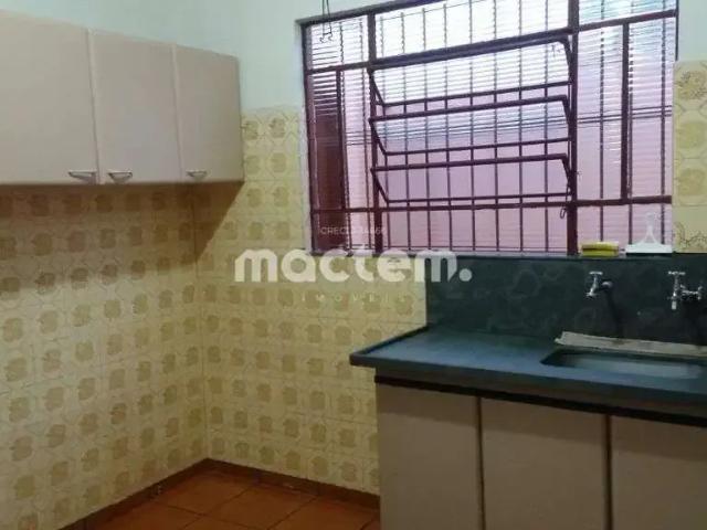 Casa / Sobrado para Venda em Ribeirão Preto/SP Vila Albertina 2 Quartos