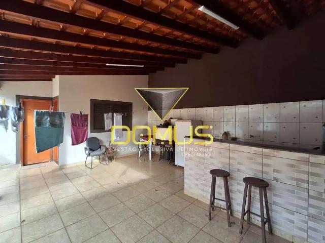 Casa / Sobrado para Venda em Ribeirão Preto/SP Vila Albertina 4 Quartos