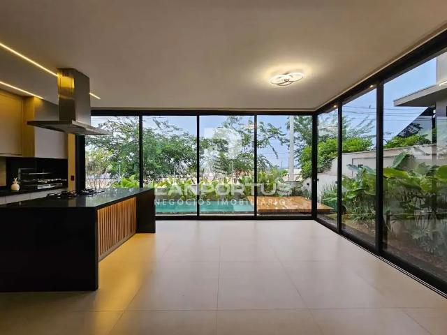 Casa / Sobrado para Venda em Ribeirão Preto/SP Vila do Golf 4 Quartos