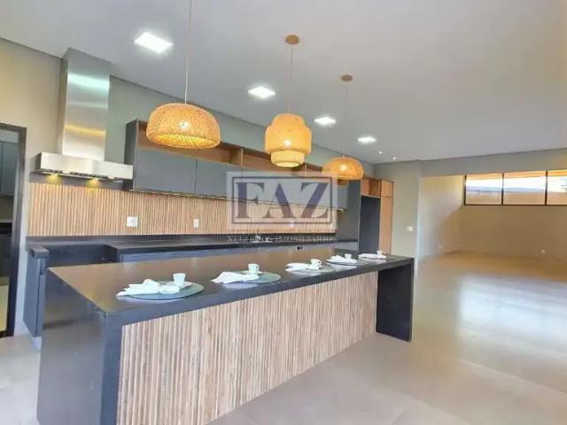 Casa / Sobrado para Venda em Ribeirão Preto/SP Vila do Golf 4 Quartos