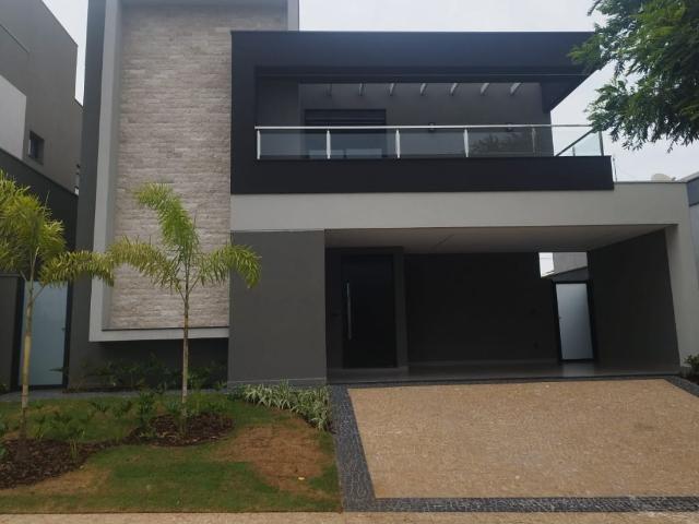 Casa / Sobrado para Venda em Ribeirão Preto/SP Vila do Golf 4 Quartos