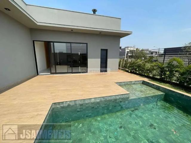 Casa / Sobrado para Venda em Ribeirão Preto/SP Vila do Golf 4 Quartos
