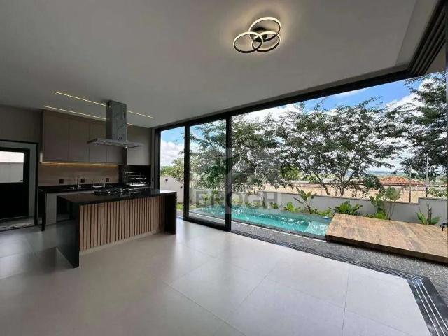 Casa / Sobrado para Venda em Ribeirão Preto/SP Vila do Golf 4 Quartos