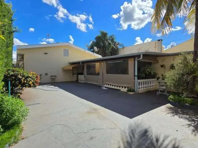 Casa / Sobrado para Venda em Ribeirão Preto/SP Vila Monte Alegre 4 Quartos