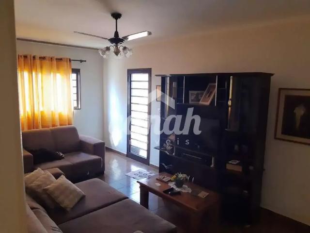 Casa / Sobrado para Venda em Ribeirão Preto/SP Vila Tibério 4 Quartos