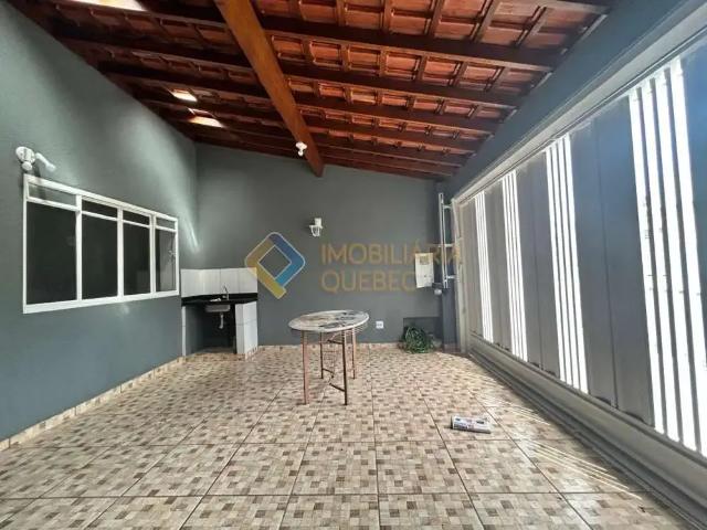 Casa / Sobrado para Venda em Ribeirão Preto/SP Vila Tibério 4 Quartos