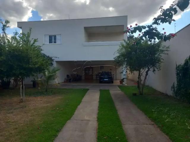 Casa / Sobrado para Venda em Ribeirão Preto/SP Vila Tibério 5 Quartos