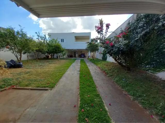 Casa / Sobrado para Venda em Ribeirão Preto/SP Vila Tibério 5 Quartos