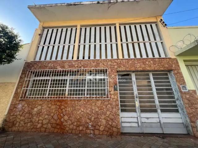 Casa / Sobrado para Venda em Ribeirão Preto/SP Vila Tibério 5 Quartos
