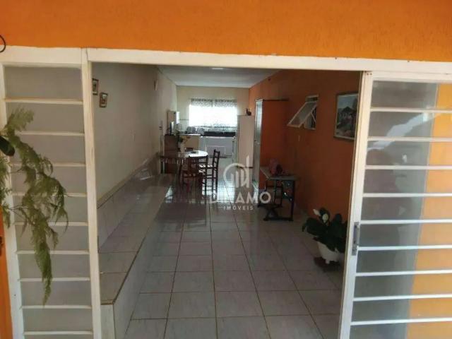 Casa / Sobrado para Venda em Ribeirão Preto/SP Vila Tibério 6 Quartos