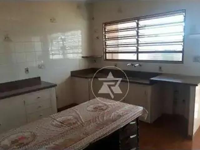 Casa / Sobrado para Venda em Ribeirão Preto/SP Vila Tibério 3 Quartos