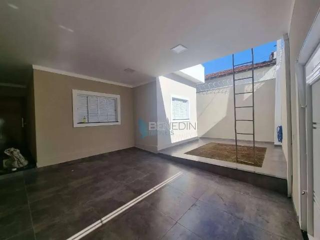 Casa / Sobrado para Venda em Ribeirão Preto/SP Vila Tibério 3 Quartos