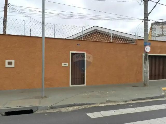 Casa / Sobrado para Venda em Ribeirão Preto/SP Vila Tibério 3 Quartos