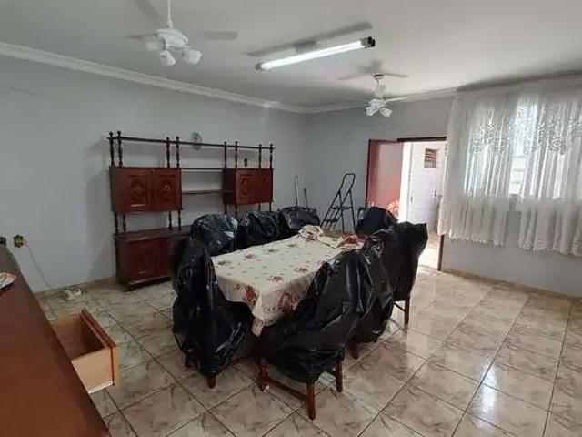 Casa / Sobrado para Venda em Ribeirão Preto/SP Vila Tibério 3 Quartos