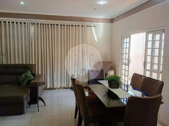 Casa / Sobrado para Venda em Ribeirão Preto/SP Vila Tibério 3 Quartos