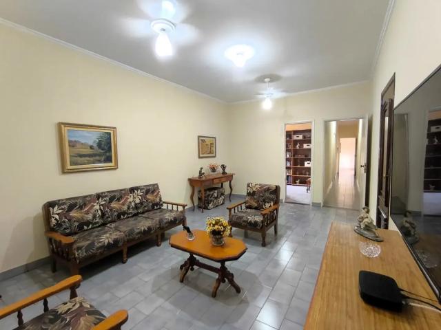 Casa / Sobrado para Venda em Ribeirão Preto/SP Vila Tibério 3 Quartos